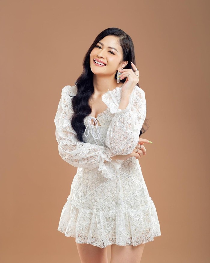 Hesty Klepek Klepek Tak Tertarik Jadi Model Meski Postur Tubuh Tinggi