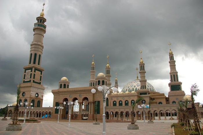Foto: 5 Masjid Terbesar di Indonesia untuk Wisata Religi Ramadan