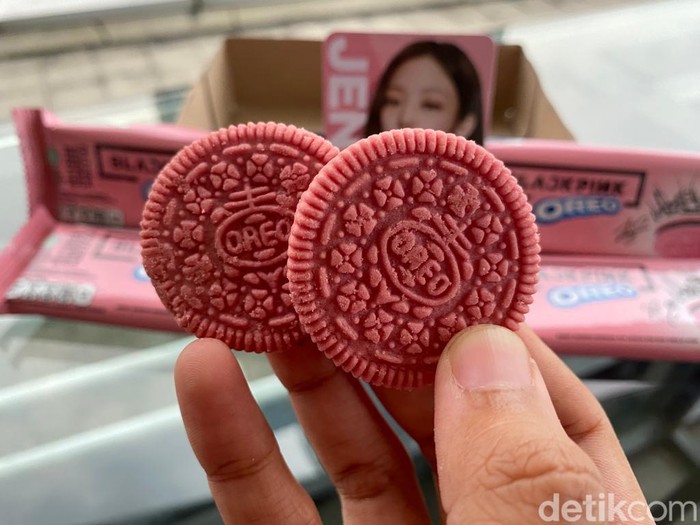 Mengincar Oreo BLACKPINK Demi Tampilan Unik dan Bonus Photocard Member