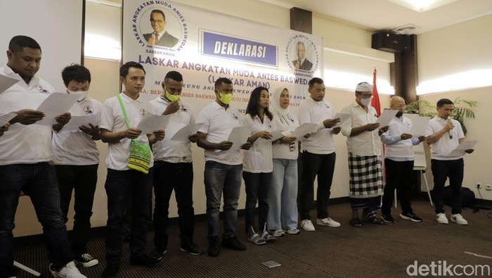 Laskar AMAN Deklarasi Dukung Anies Baswedan Maju Capres 2024 Laskar AMAN Deklarasi Dukung Anies Baswedan Maju Capres 2024