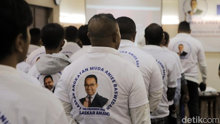 Laskar AMAN Deklarasi Dukung Anies Baswedan Maju Capres 2024 Laskar AMAN Deklarasi Dukung Anies Baswedan Maju Capres 2024