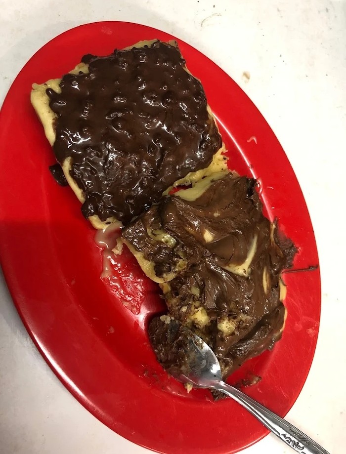 Nyam! 20 Kue Pancong Lumer Leleh Ada di Sini