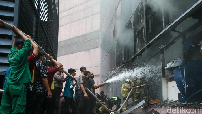Kantor Kemenkumham yang Kebakaran Diasuransikan, Begini Proses Perbaikannya Kantor Kemenkumham yang Kebakaran Diasuransikan, Begini Proses Perbaikannya