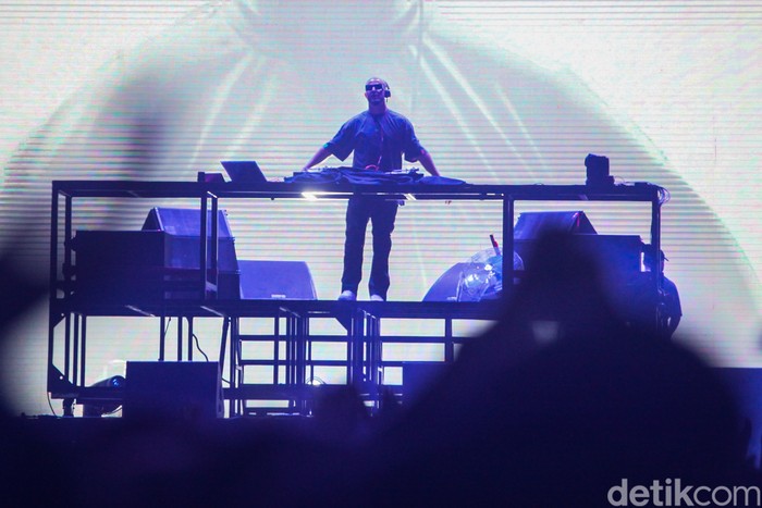 Pecah! DJ Snake Sukses Guncang Panggung Hari Pertama DWP