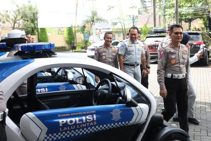 Potret Renault Twizy, Mobil Patroli Mungil Polisi di Nikahan Kaesang-Erina