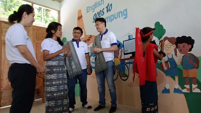 Yuk! Lihat Anak-anak Belajar di Learning Center Pertama Sumba Barat