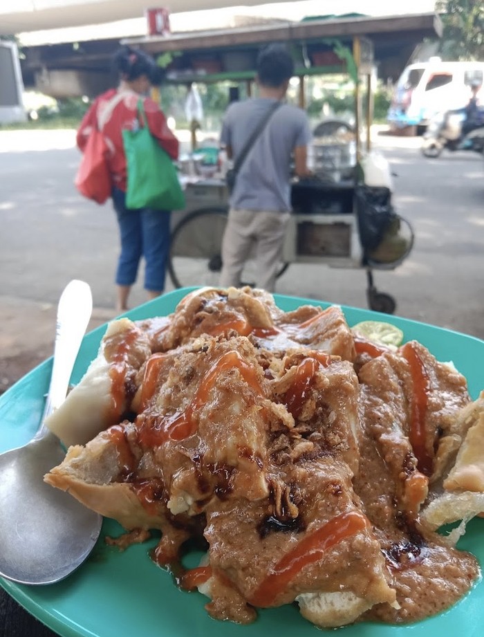 Kriuk! Ini 20 Batagor yang Gurih Renyah Buat Ngemil Ada di Sini