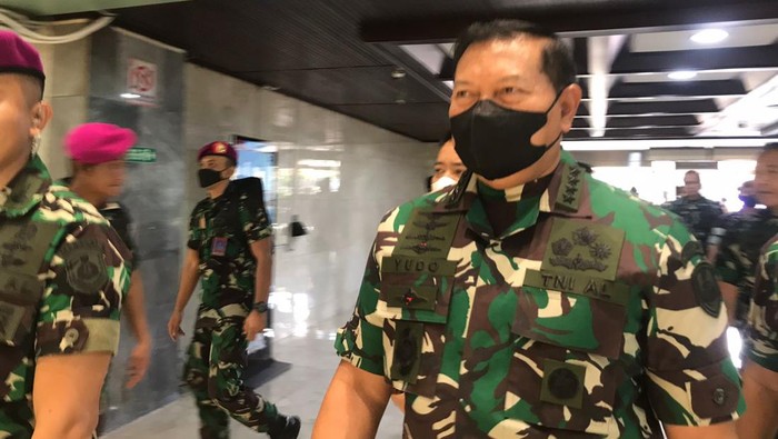 Jokowi Lantik Laksamana Yudo Margono Jadi Panglima TNI Hari Ini Jokowi Lantik Laksamana Yudo Margono Jadi Panglima TNI Hari Ini