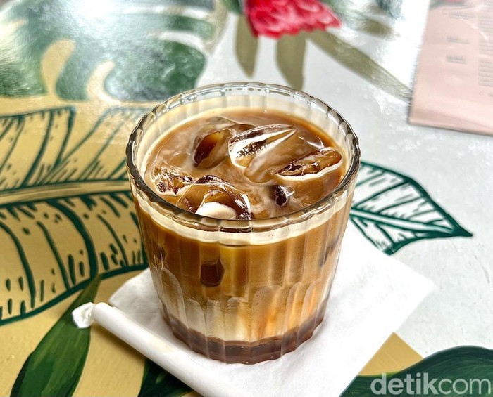 Unik! Kafe Baru di Senopati ini Tawarkan Kopi Cocktail dan Mocktail