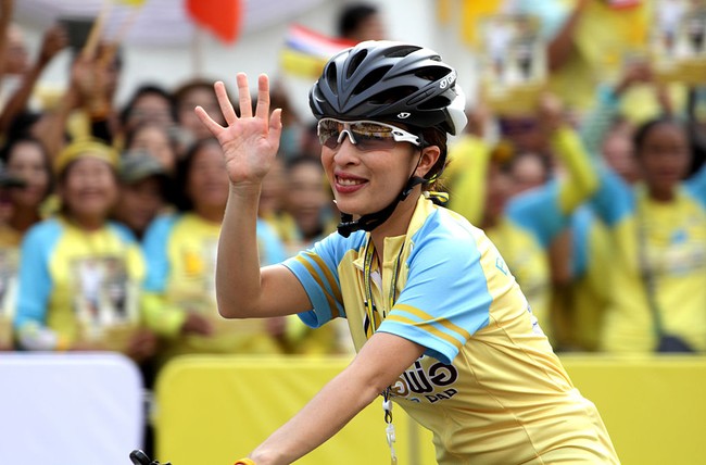 7 Potret Putri Bha, Penerus Takhta Kerajaan Thailand yang Kini Sakit Keras