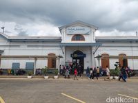 Menelisik Sejarah Stasiun Padalarang yang Dibangun Belanda