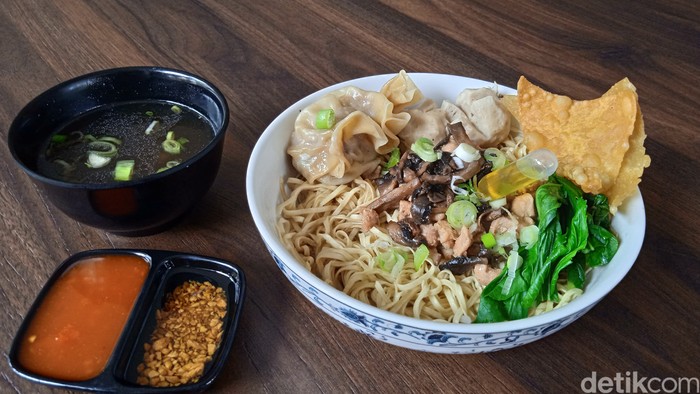 Jualan Bakmi, MasterChef Ini Hadirkan Topping Short Plate dan Truffle Oil