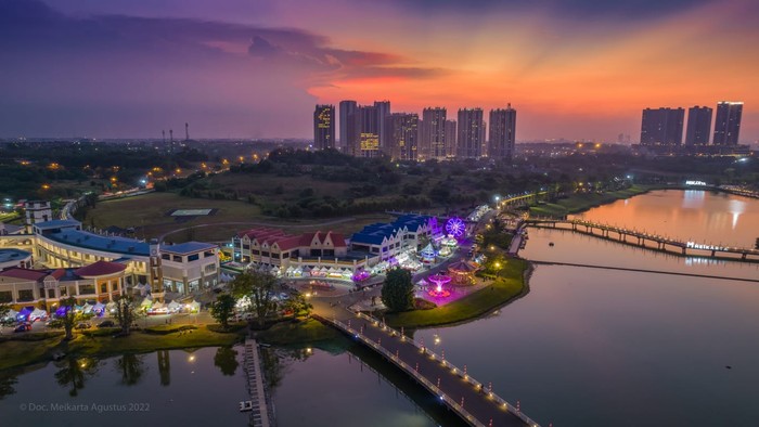 Festival Bazar UMKM 2022 di Meikarta Dilihat dari Udara