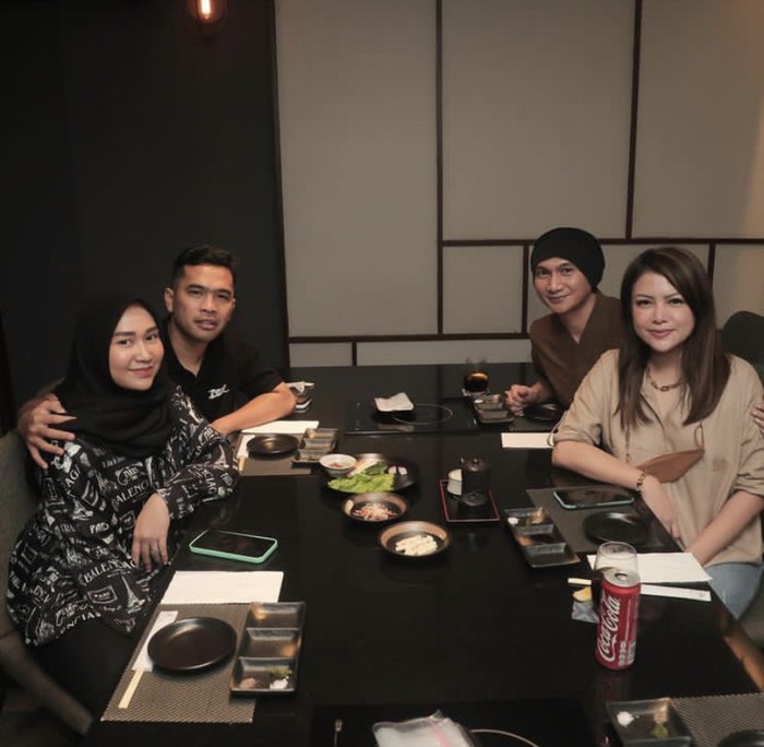 Akrab dengan Artis, Ini Momen Putra Siregar saat Makan Bareng Ruben Onsu dan Lesti Billar