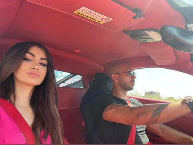8 Foto Pacar Andrew Tate, Model yang Dituduh Paksa Wanita Bikin Video Porno