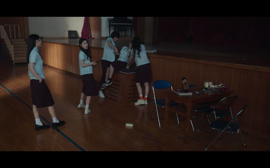 Lim Ji Yeon Tukang Bully di Drakor The Glory 'Diserbu' Foto Catok Rambut Lim Ji Yeon Tukang Bully di Drakor The Glory 'Diserbu' Foto Catok Rambut