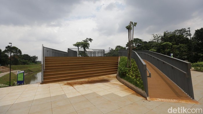 Potret Terkini Proyek Ruang Limpah Sungai Brigif untuk Atasi Banjir Jakarta