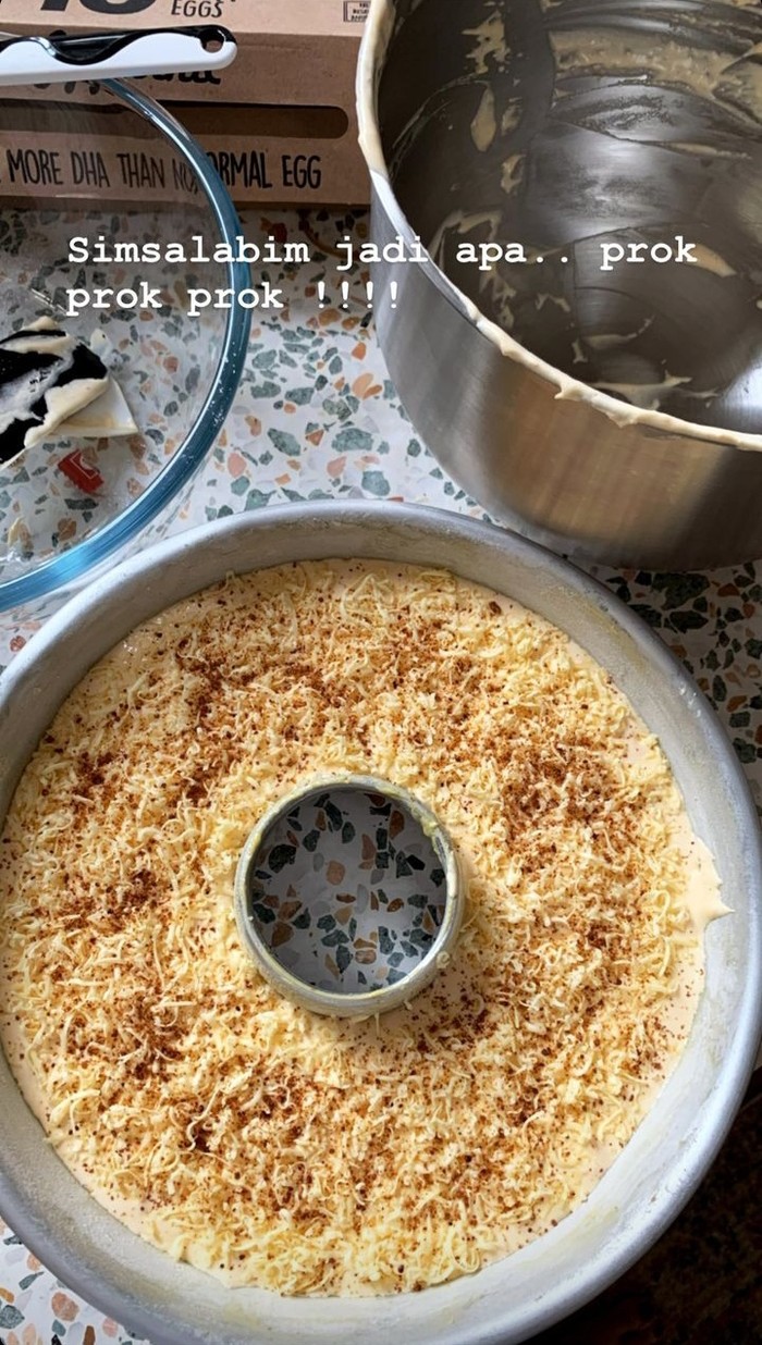 Dapur Kece di Rumah Tora Sudiro dan Mieke Amalia yang Nyaman Buat Masak!