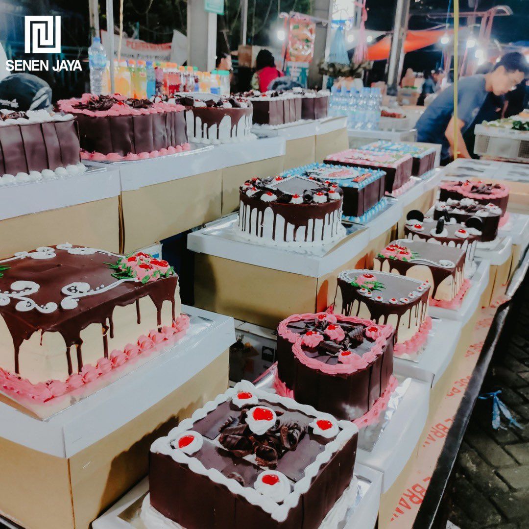 Pasar Kue Subuh Senen Tutup hingga Gaya Makan Bule Lokalan Pasar Kue Subuh Senen Tutup hingga Gaya Makan Bule Lokalan