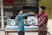 Relawan Kiai Muda Jatim Salurkan Bantuan ke Ponpes-Warga di Magetan