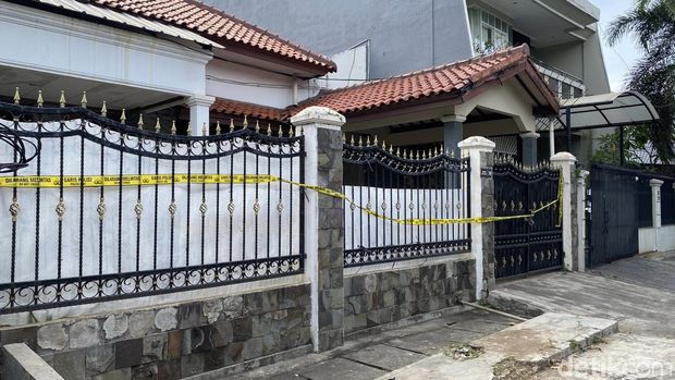 Penampakan Pabrik Likuid Vape Isi Sabu di Jakbar Kini Digaris Polisi Penampakan Pabrik Likuid Vape Isi Sabu di Jakbar Kini Digaris Polisi