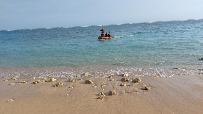 Pemancing Tenggelam di Samabe Nusa Dua, Jasad Terdampar di Pantai Pemancing Tenggelam di Samabe Nusa Dua, Jasad Terdampar di Pantai