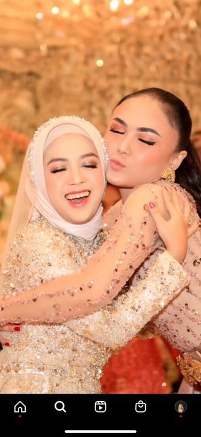 8 Momen Viral Pengantin Undang Yuni Shara di Pernikahan, Endingnya Insecure