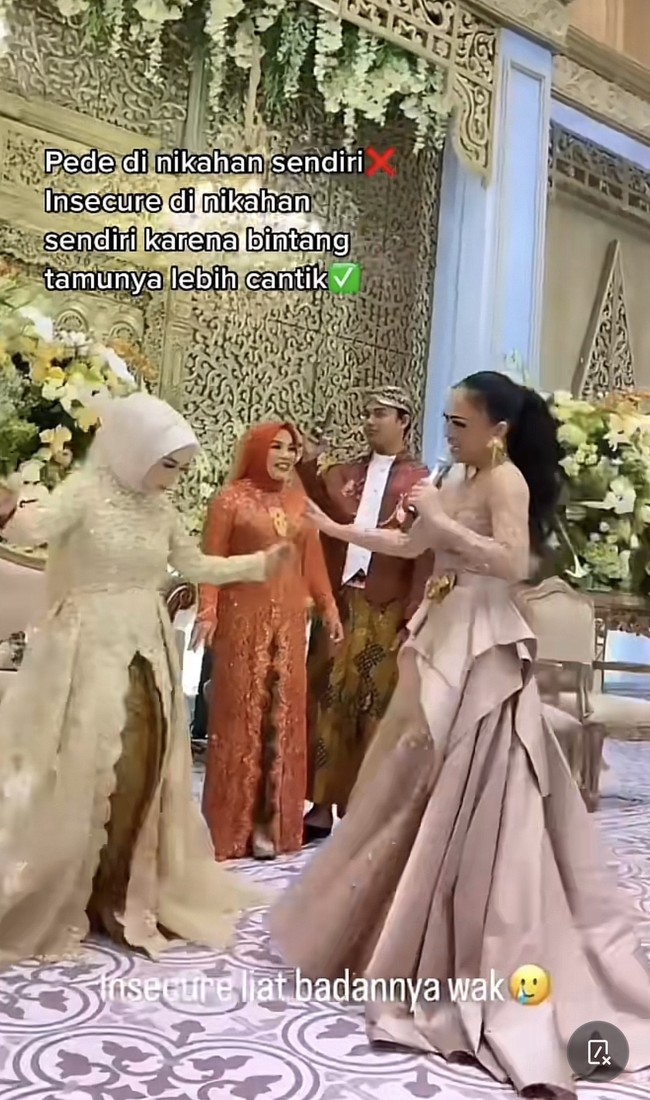 8 Momen Viral Pengantin Undang Yuni Shara di Pernikahan, Endingnya Insecure