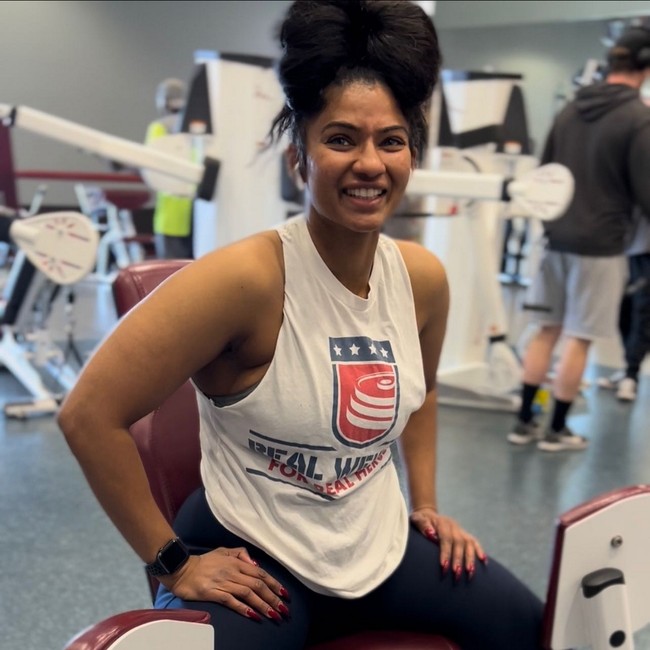 Foto: Wanita dengan 8 Anak Viral, Tidak Seperti Ibu Tapi Kakak-Adik