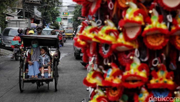 Pasar Teluk Gong Jakut Diserbu Umat Tionghoa Jelang Imlek