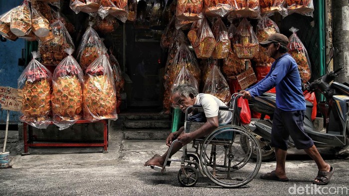 Pasar Teluk Gong Jakut Diserbu Umat Tionghoa Jelang Imlek
