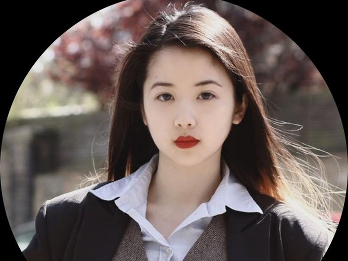 Dianggap Terlalu Cantik, Netizen Tak Percaya Wanita Ini Lulusan Oxford Dianggap Terlalu Cantik, Netizen Tak Percaya Wanita Ini Lulusan Oxford