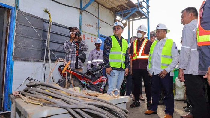 Usai Bentrokan Maut, PT GNI Disambangi Wamenaker