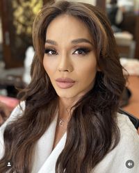 8 Gaya Glamour Bunda Corla, Disebut Transgender oleh Nikita Mirzani