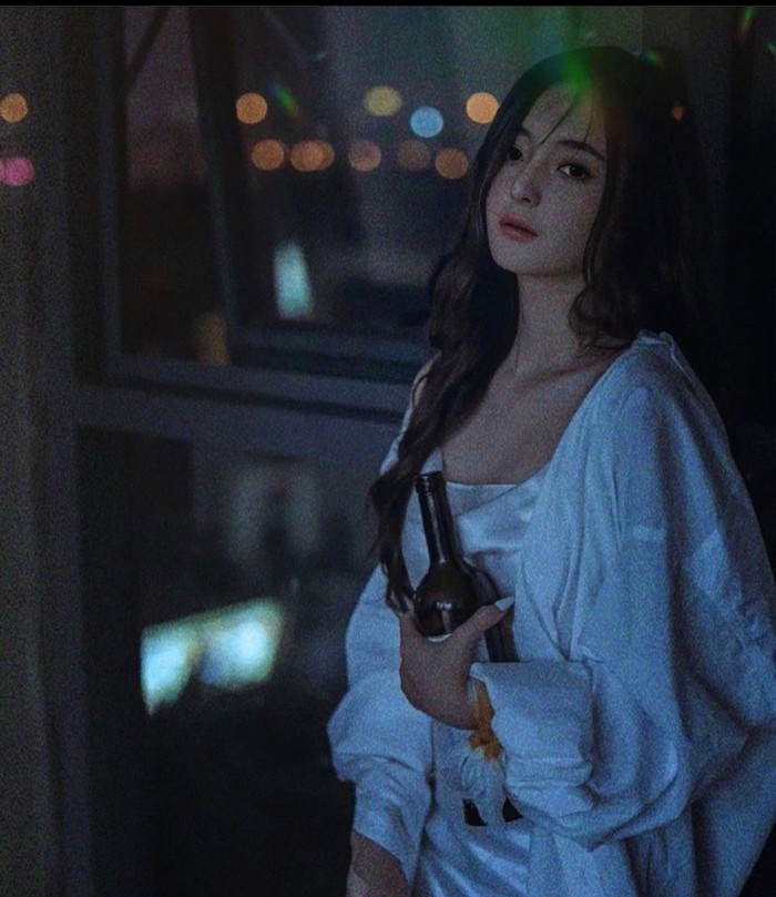 Pose Intan Nallendra, Aspri Ke-20 Hotman Paris saat Nongkrong di Kelab ...