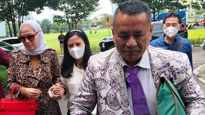 Potret Venna Melinda-Hotman Paris Jelang Pemeriksaan Tambahan Kasus KDRT