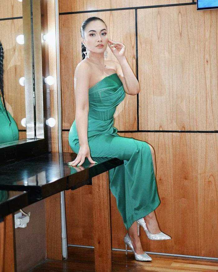 Denada Mulai Buka Hati Meski Sempat Tak Mau Menikah Lagi