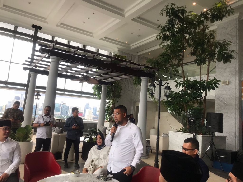 Manuver Anak Haji Lulung Demi Dukung Anies Baswedan Manuver Anak Haji Lulung Demi Dukung Anies Baswedan