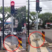 Before-After Guiding Block Terhalang Tiang Traffic Light di Kota Malang