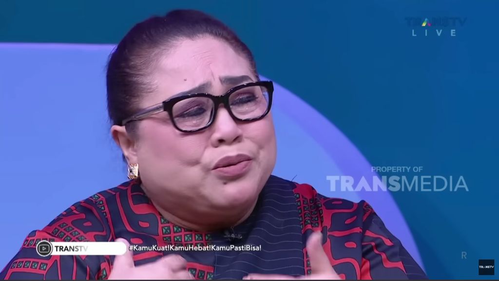 Deretan Pengakuan Mengejutkan Nunung selain Kanker Payudara Deretan Pengakuan Mengejutkan Nunung selain Kanker Payudara
