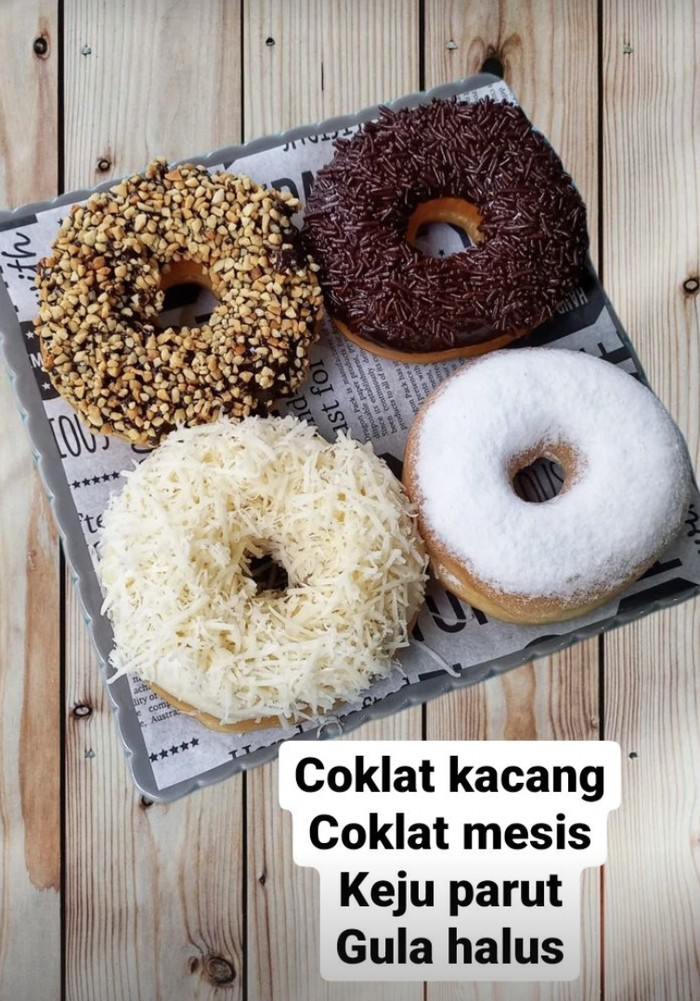 20 Donat Kentang yang Empuk Manis Ada di Sini