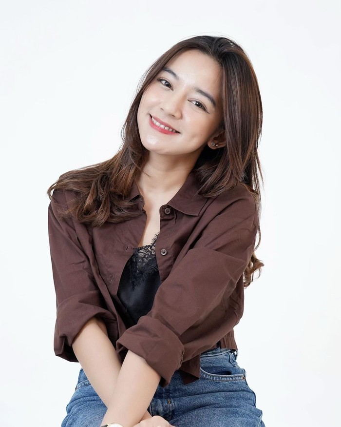 Cindy Hapsari Bersyukur Fans Restui Hubungan dengan Shandy William