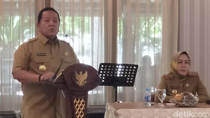 Gubernur Lampung Arinal Berharta Rp 22 M, Begini Isi Garasinya Gubernur Lampung Arinal Berharta Rp 22 M, Begini Isi Garasinya