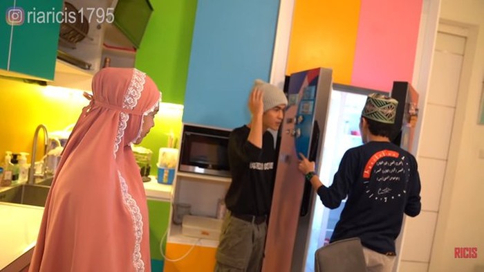 Penampilan Dapur Ria Ricis Sebelum dan Sesudah Menikah dengan Teuku Ryan