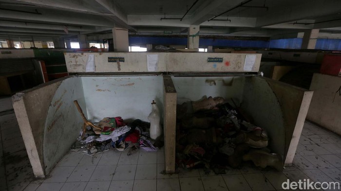 Potret Manekin Rusak yang Kini Jadi Penghuni Pasar Tanah Abang Blok G
