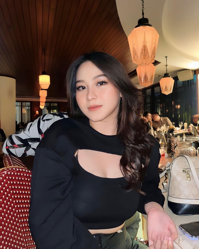 Resta Maharani Bisa Jadi Model karena Hal Ini