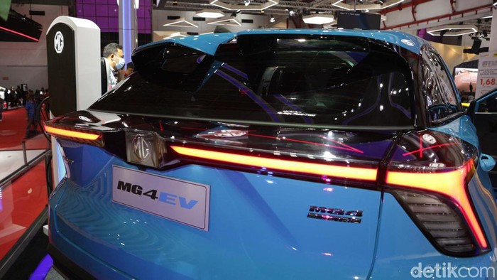 Potret MG4 EV, Mobil Listrik dengan Penggerak RWD di Indonesia