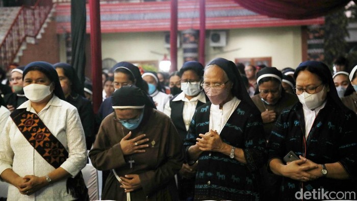 Melihat Misa Inkulturasi dalam Festival Reba Khas NTT