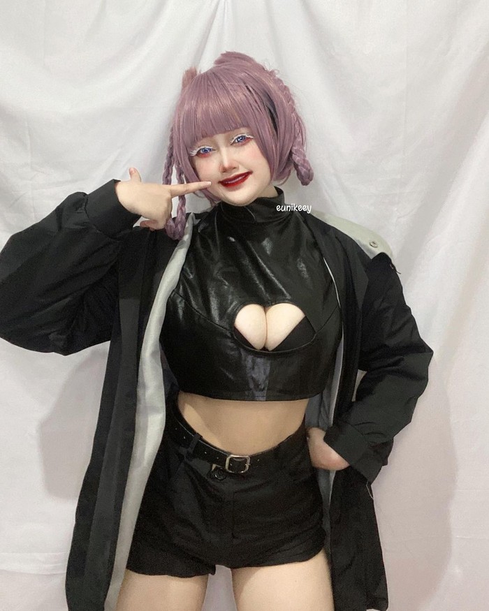 6 Potret Eunike Keyliee, Cosplayer yang Kerap Jadi Korban Body Shaming 6 Potret Eunike Keyliee, Cosplayer yang Kerap Jadi Korban Body Shaming
