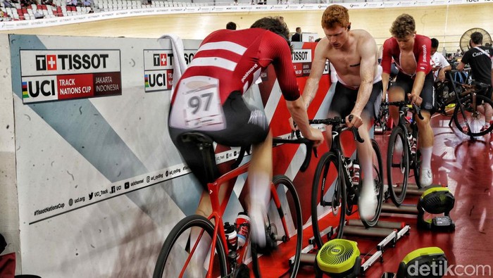 Melihat Lagi Aksi Pebalap Sepeda Dunia Adu Cepat di Velodrome
